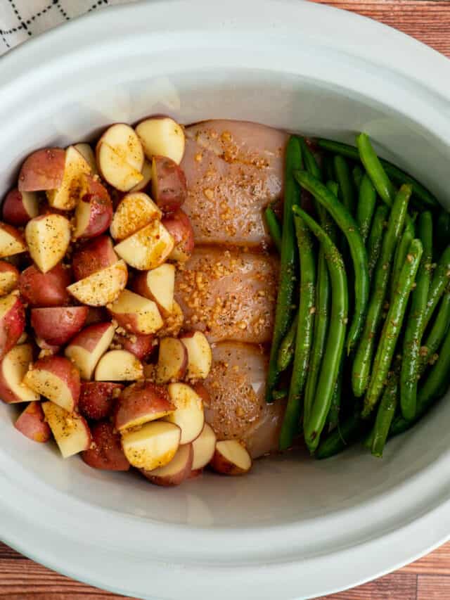 Crock Pot Ranch Chicken - Slow Cooker Meals