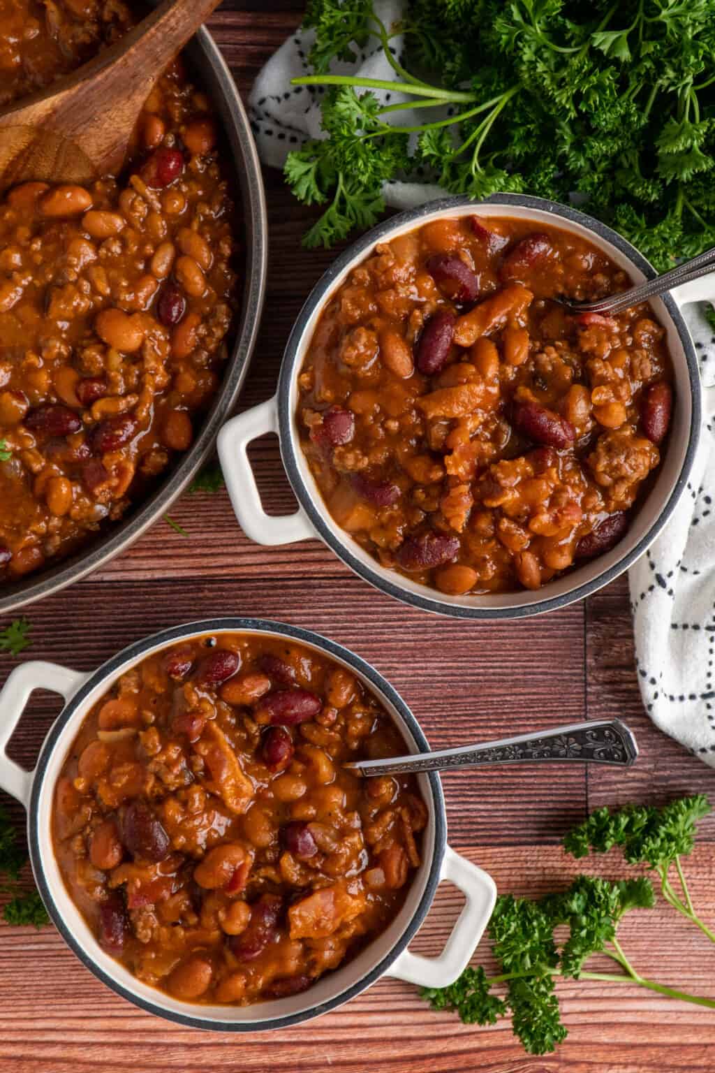 Slow Cooker Cowboy Beans - Slow Cooker Meals