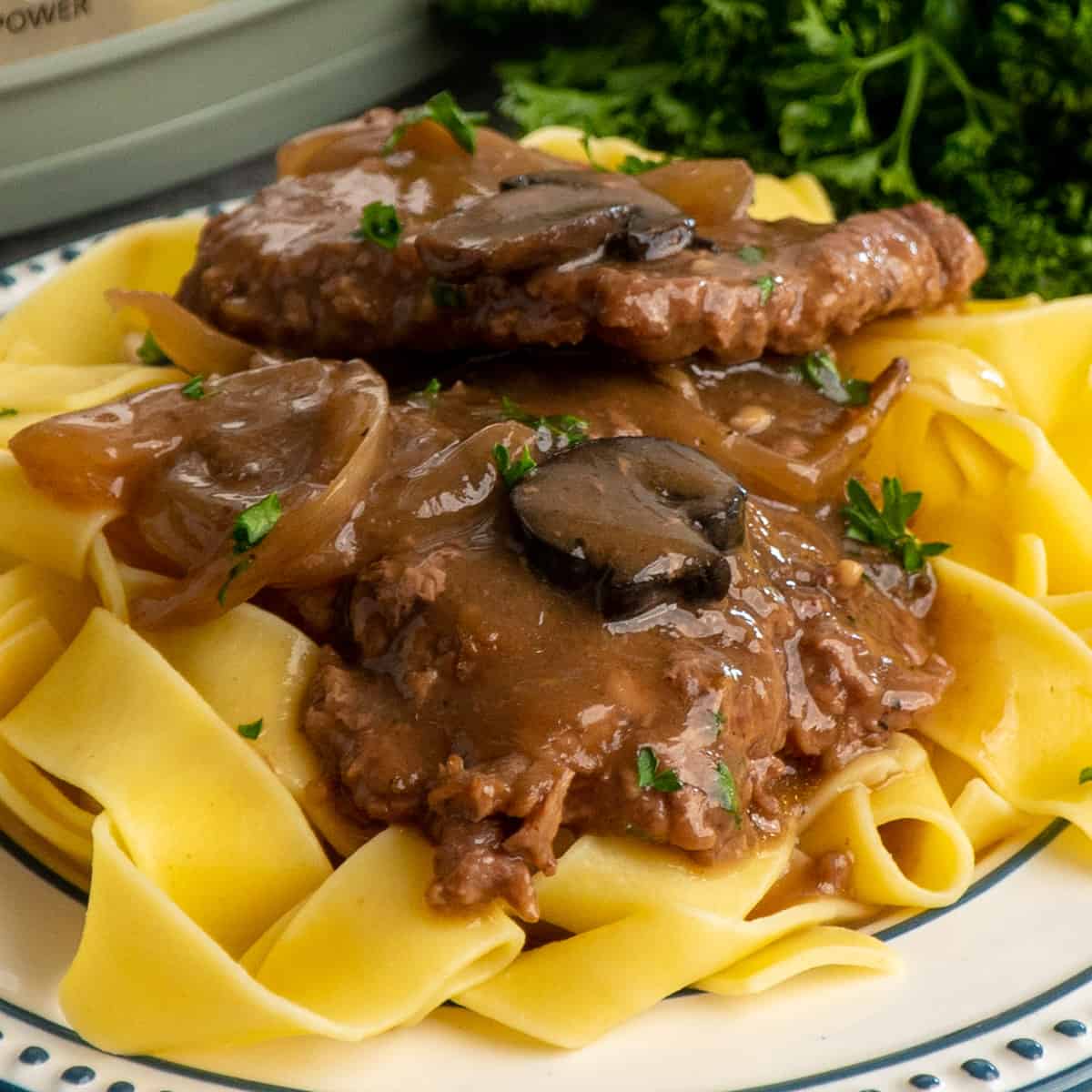 Slow Cooker Cube Steak