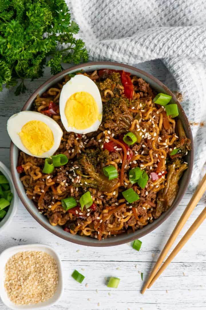 Slow Cooker Beef Ramen Noodles - Slow Cooker Meals