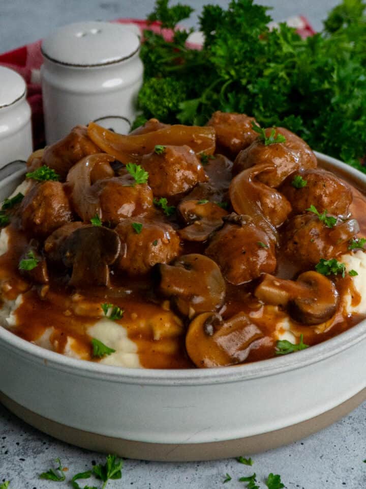 Crock Pot Steak and Potatoes - Slow Cooker Meals