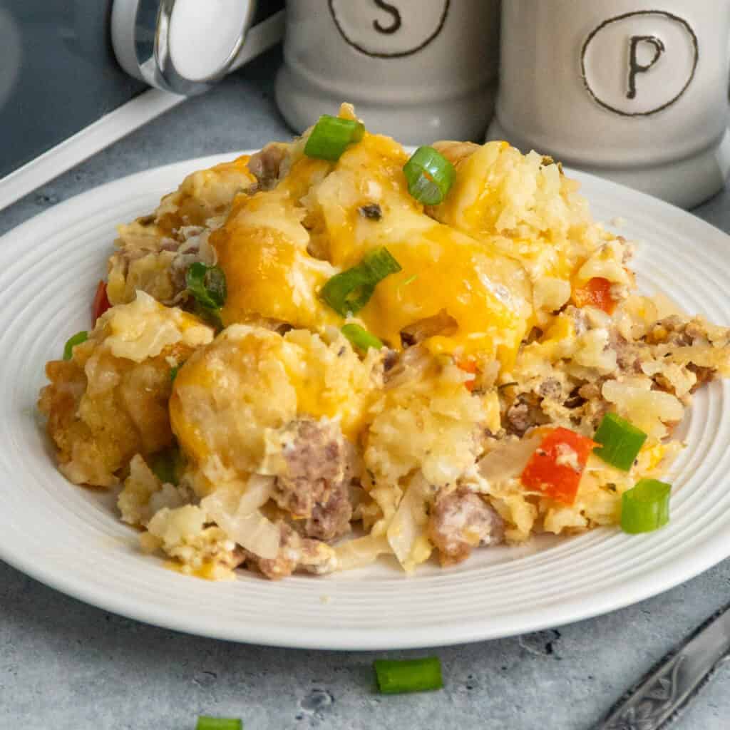 Crock Pot Tater Tot Breakfast Casserole - Slow Cooker Meals