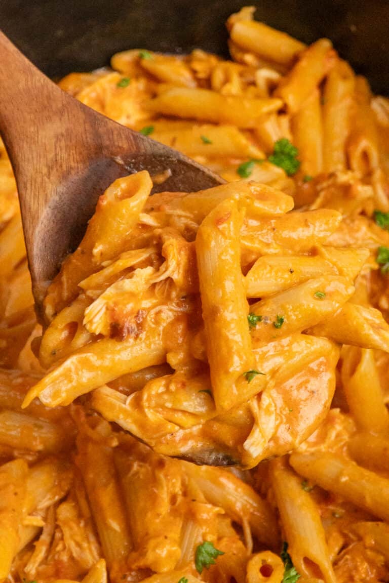 Pink Sauce Pasta Recipe - Slow Cooker Meals