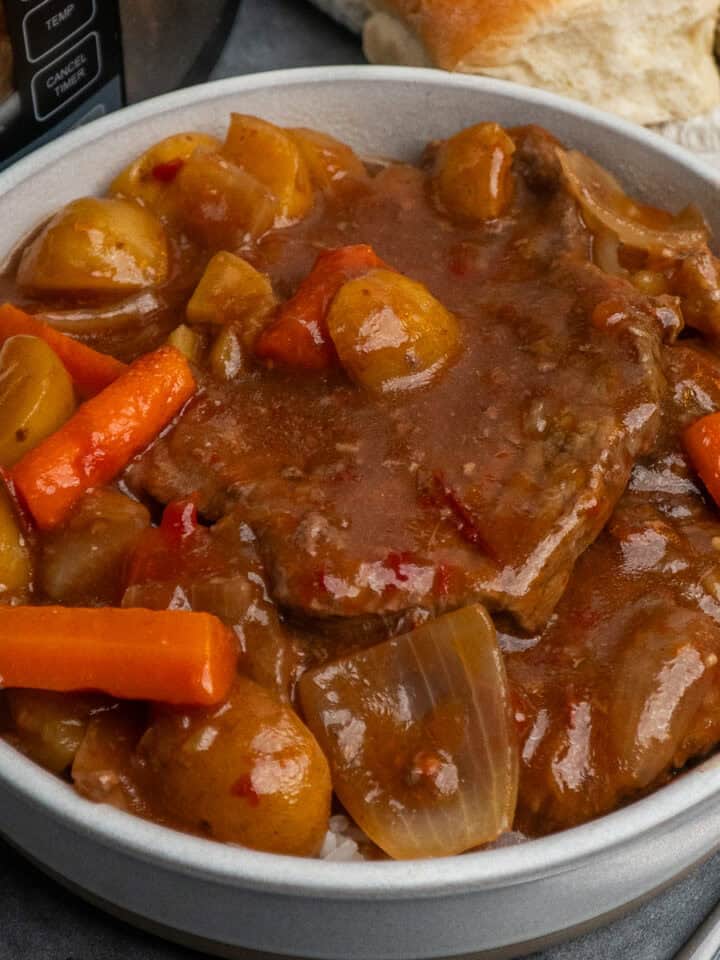 Crock Pot Pepper Steak - Slow Cooker Meals