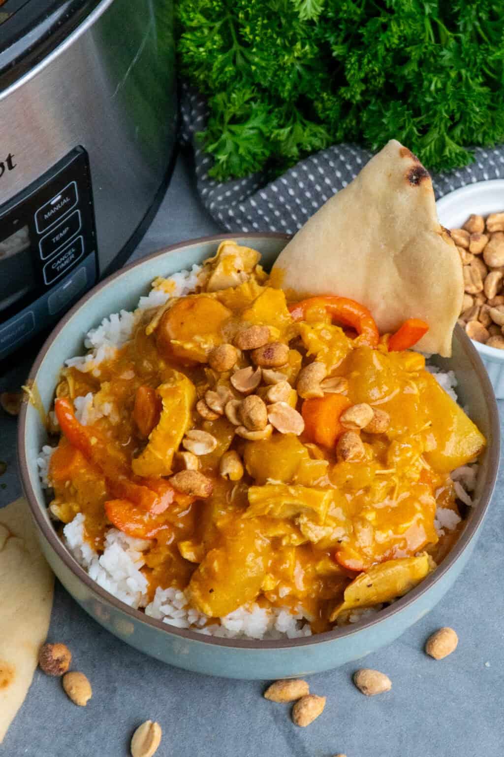 Slow Cooker Coconut Curry Chicken - Slow Cooker Meals